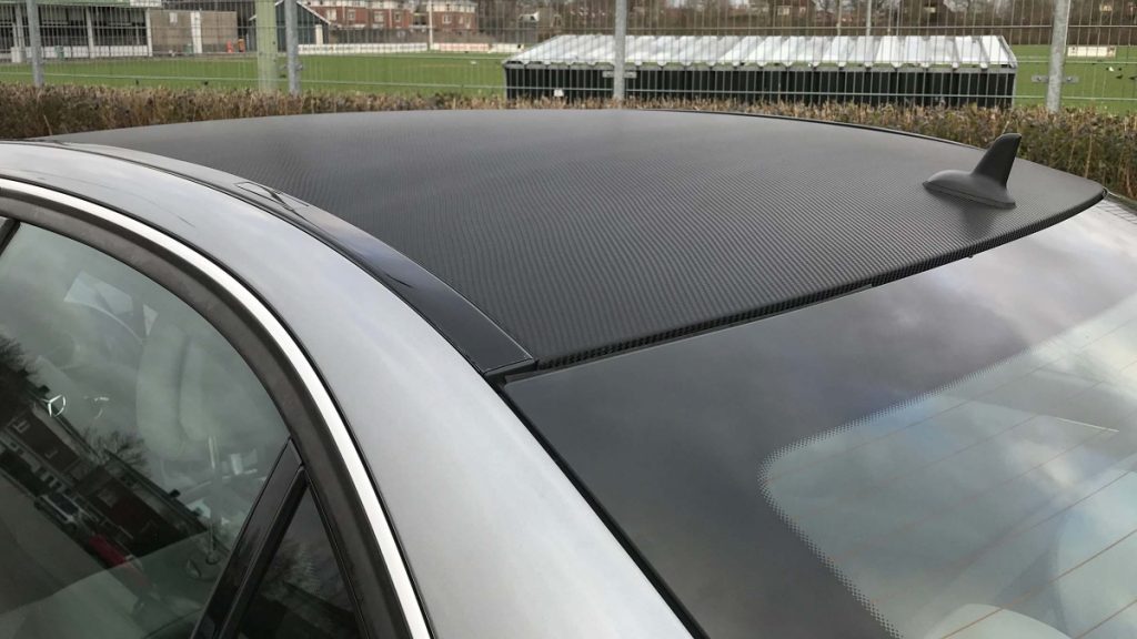 Auto dak laten wrappen | Specialist Custom Wraps in Dordrecht